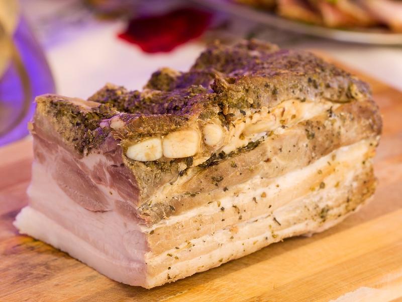 Dodajcie łyżeczkę do smażonej cebuli, a pięknie się zarumieni. Tak ...