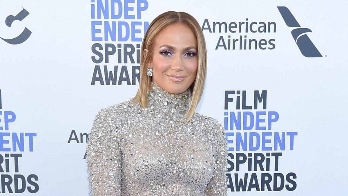 Jennifer Lopez ma 51 lat, jada tylko jedną zupę i... wącha cytrusy! A ...