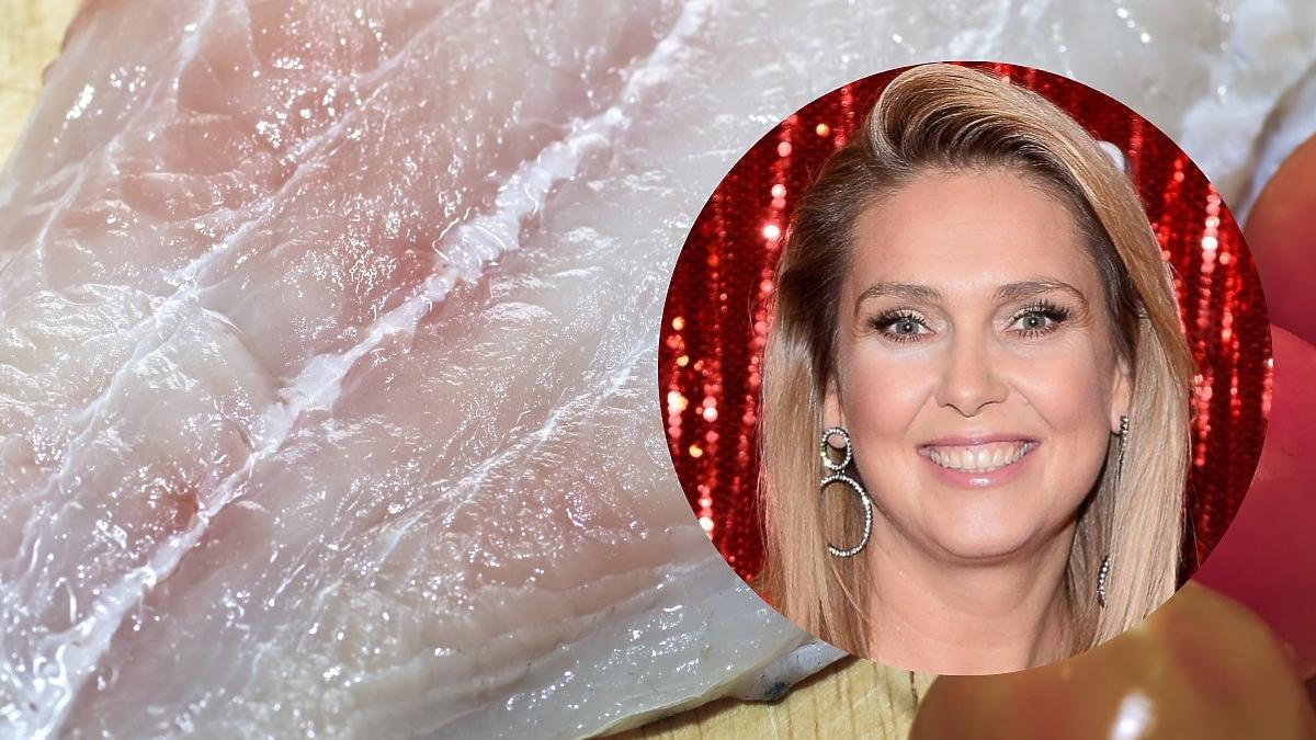 Sposób Ewy Wachowicz na świątecznego karpia. Zamiast smażyć, zawińcie go w taki sposób